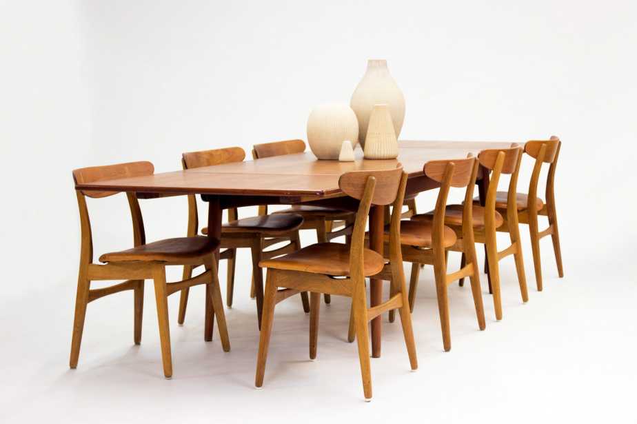 Vintage and Contemporary Furniture and Lighting Online