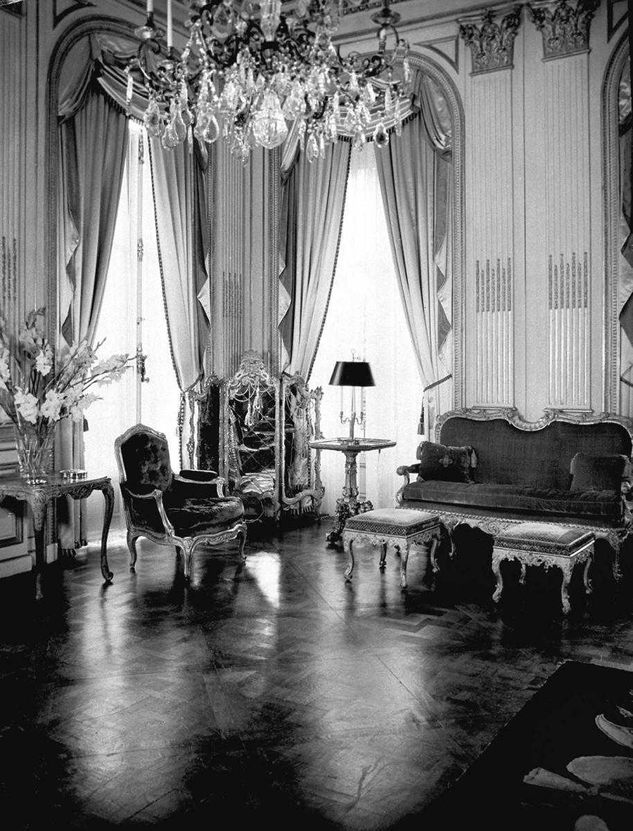 A collector's guide Maison Jansen