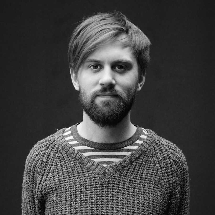 Dean Brown Online Shop | Shop Design at Pamono