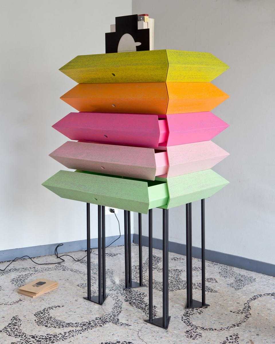 Lucia Massari Online Shop | Shop Furniture at Pamono