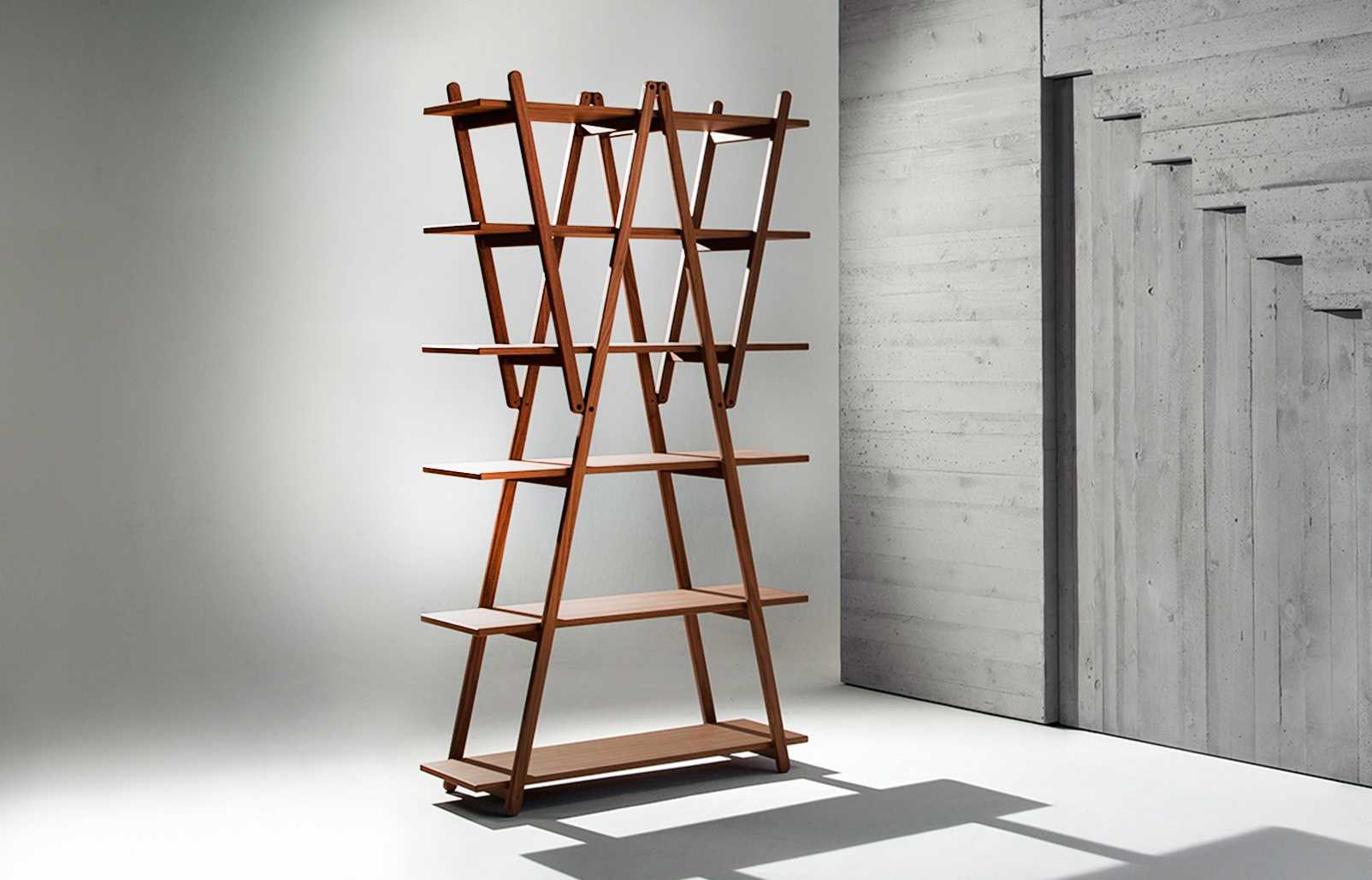 Buy Vico Magistretti furniture online at Pamono