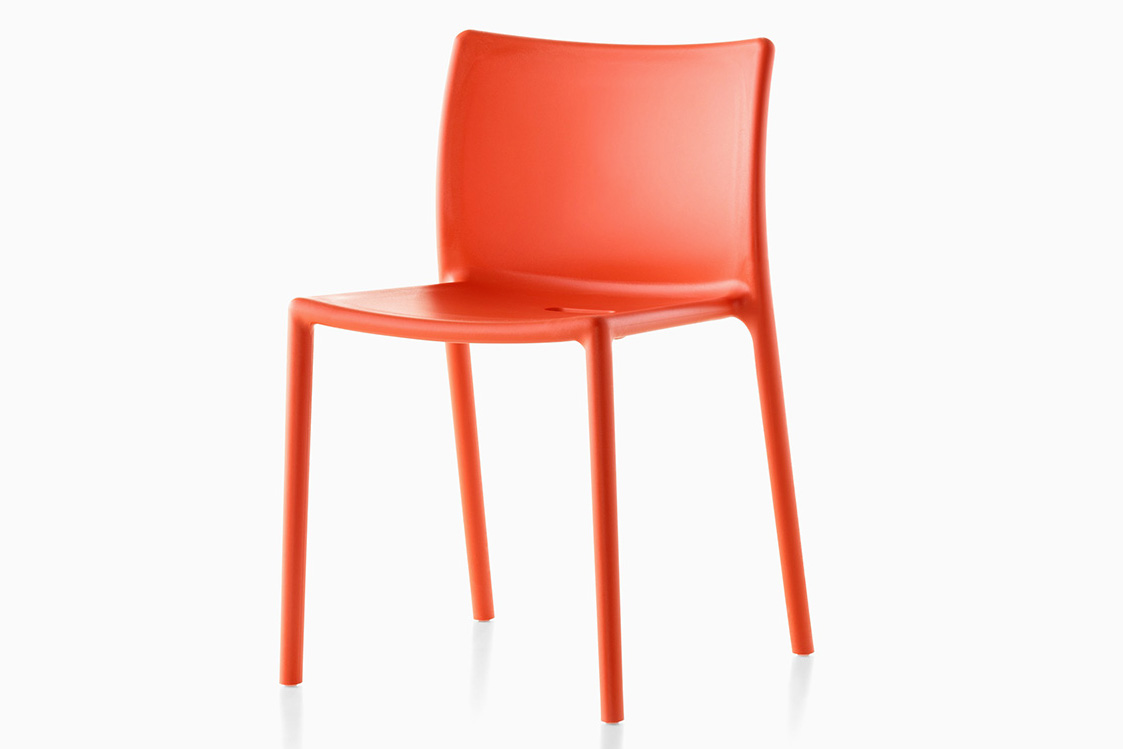 A Review of the 90s Most Iconic Chairs—Pamono Stories