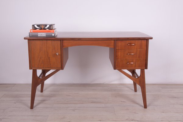 Mid century standing desk store