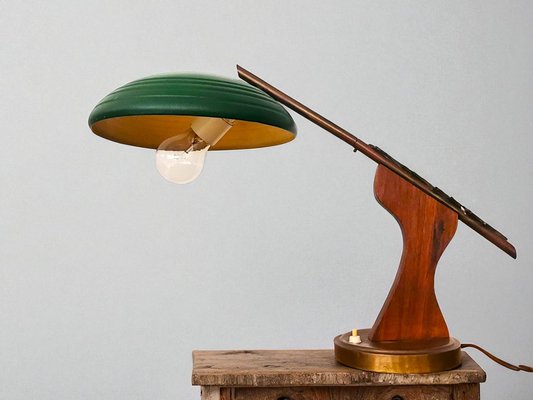desk lamp