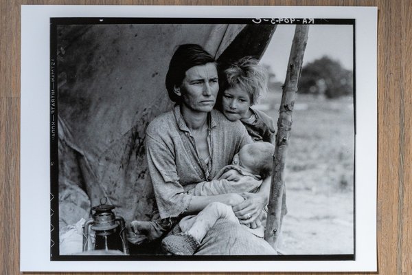 Dorothea Lange Migrant Mother Series