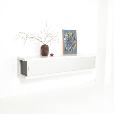 Floating sideboard store