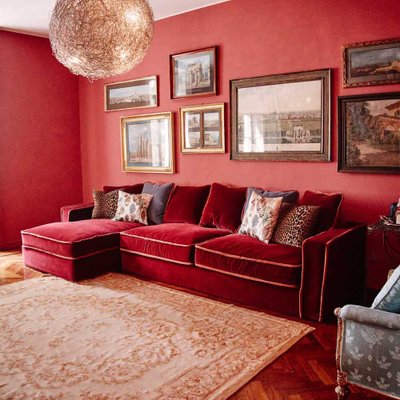 Chaise velvet sofa store