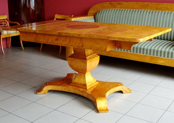Biedermeier Karelian and Satin Birch Dining Table
