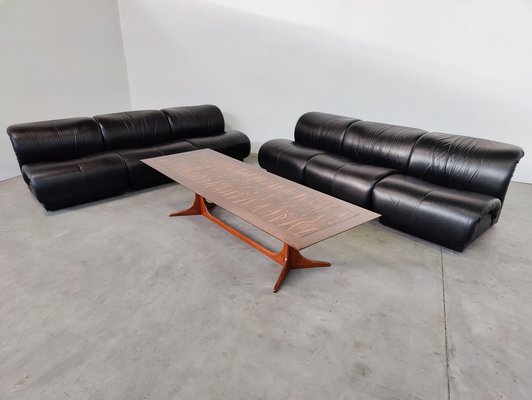 Mid Century Modern Italian Modular Sofa in Black Leather by Doimo Salotti 1970s Set of 6 for sale at Pamono