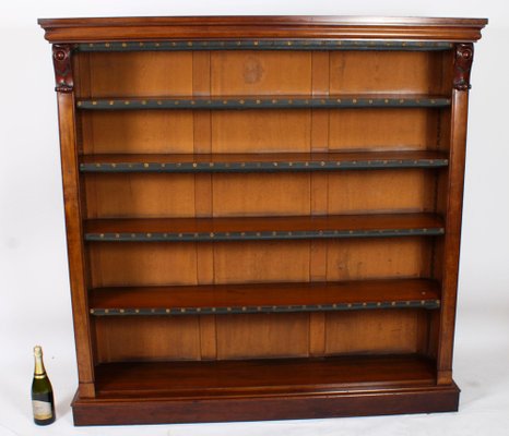 19th Century Victorian Mahogany Open Bookcases Set of 2 for sale at Pamono