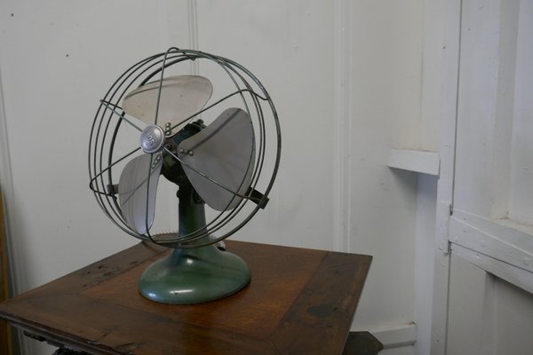 Retro Electric Fan