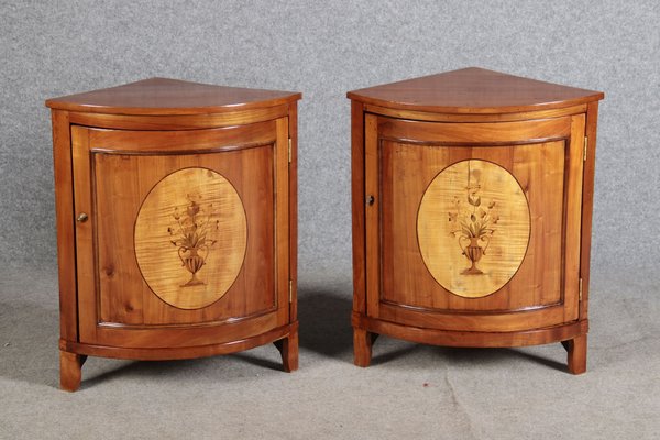 Corner cabinet short store