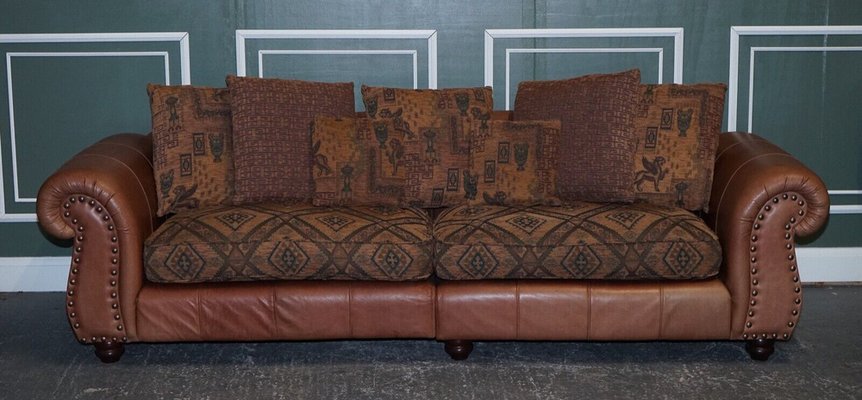 Egyptian Sofa | Baci Living Room