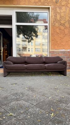 Maralunga 3 seater sofa store