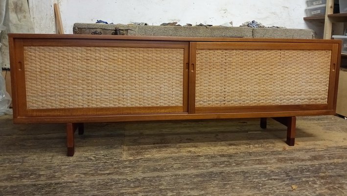 Hans wegner sideboard store