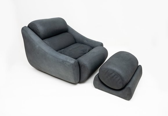 Large Lounge Chair and Ottoman in Leather by De Pas Durbino Lomazzi 1970s Set of 2
