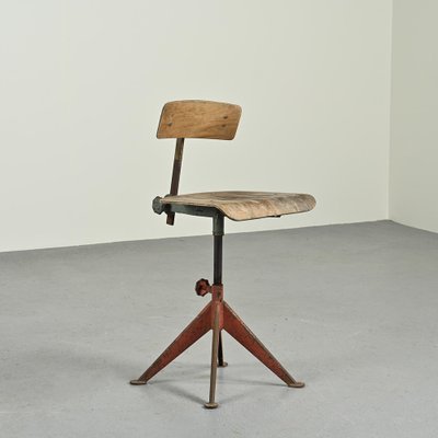 Scandinavian desk chair store