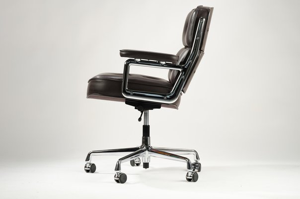 Time life lobby chair store