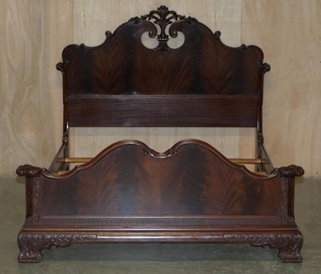 Antique Victorian Flamed Hardwood Double Bed Frame 1880s for sale at Pamono