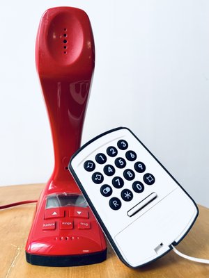 1990s Telephone