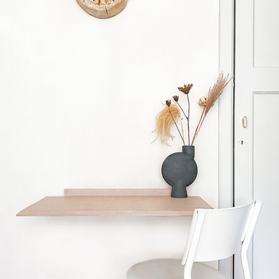 Oak floating desk store