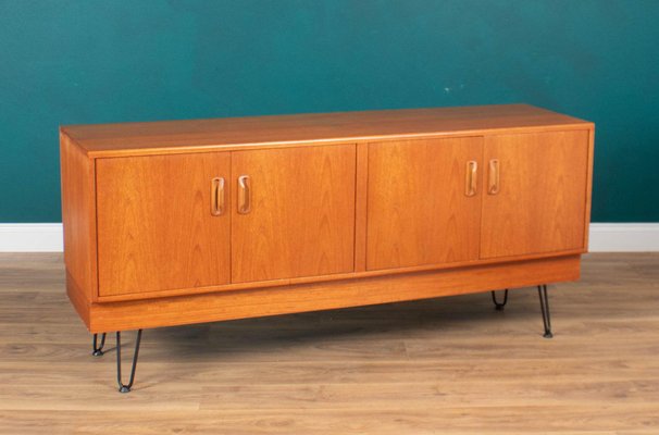 Langes Teak Sideboard mit Hairpin Beinen von G Plan 1960er bei Pamono kaufen