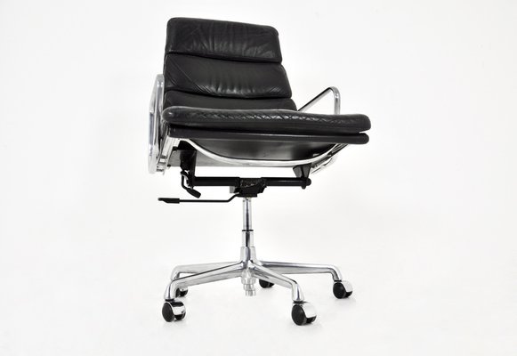 EA216 Soft Pad Desk Chair by Charles Ray Eames for ICF 1970s