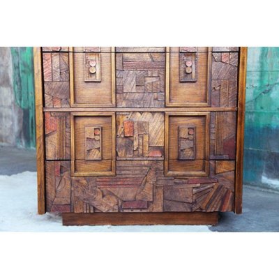 Modern highboy store
