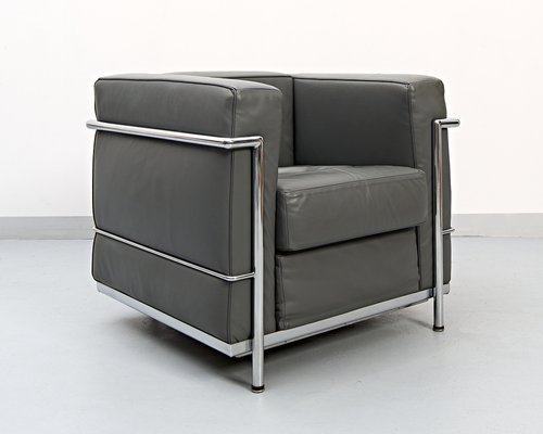 Le corbusier lc2 armchair store