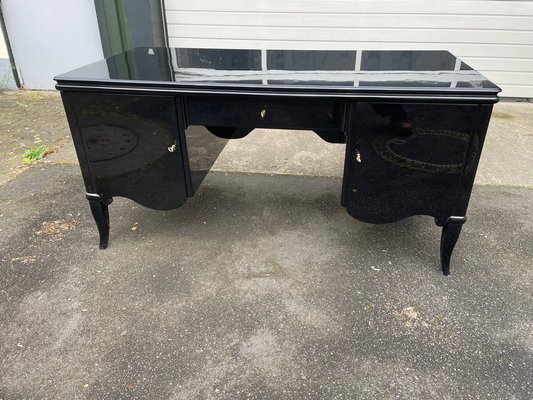 Large Art Deco Desk in High Gloss Black Lacquer France 1930s for sale at Pamono