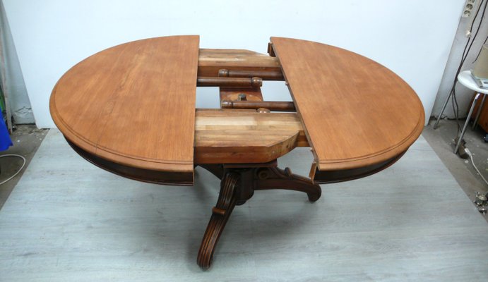 Round oak extending table store