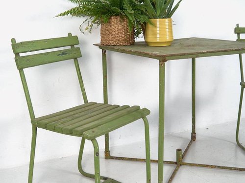 Vintage garden table and chairs store