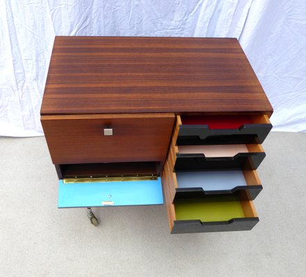 Small chest of drawers on wheels store