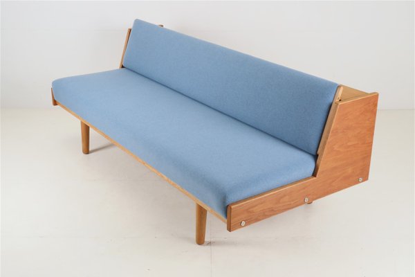 Danish GE 258 Sofa Bed by Hans Wegner for Getama, 1960s for Danish GE 258 Sofa Bed by Hans Wegner for Getama, 1960s for