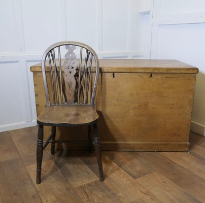 Large Victorian Polished Pine Blanket Box for sale at Pamono