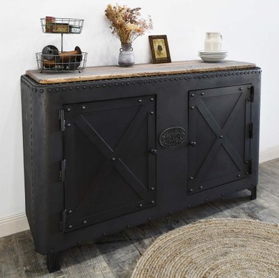 Credenza industriale rivettata fine XIX secolo