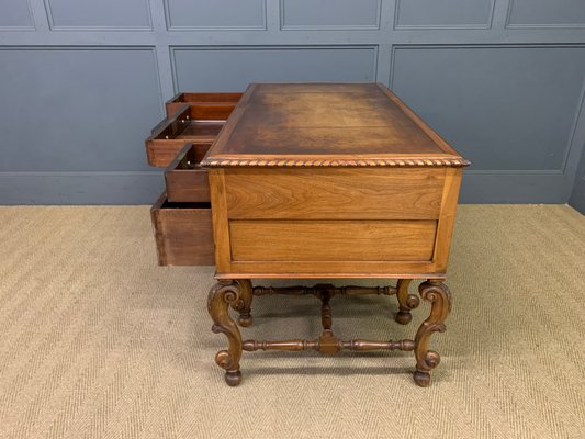 Queen anne style writing desk store