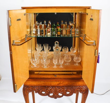 Antique Cocktail Cabinet Drinks Dry Bar in Burr Walnut and Glassware 1930 Set of 8 for sale at Pamono