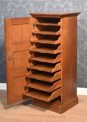 Oak cupboards for sale store