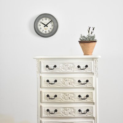 White antique chest of drawers store