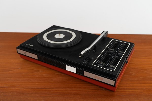 philips portable record player
