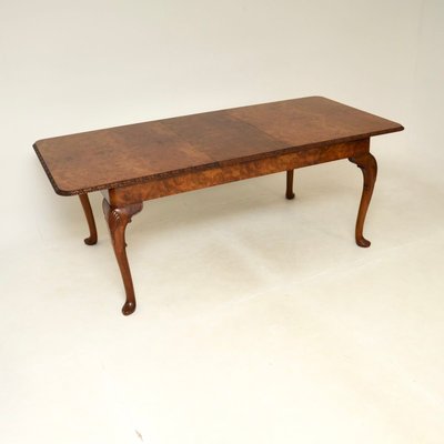 Queen Anne Burr Walnut Dining Table and Chairs 1920s Set of 9