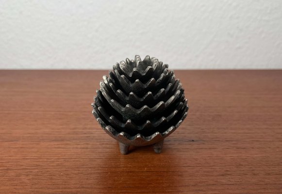 metal stacking hedgehogs