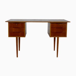 Shop Unique Desks | Online at Pamono