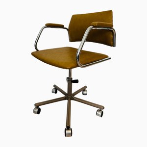 Shop Office Chairs | Online at Pamono