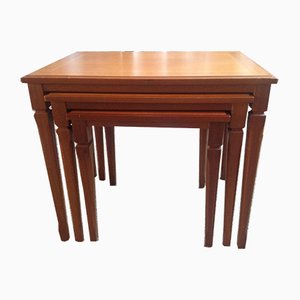 Shop Nesting Tables & Stacking Tables | Online at Pamono