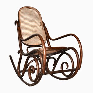Discover Vintage Rocking Chairs | Online at Pamono