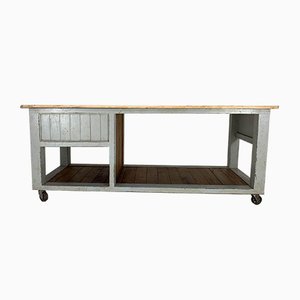 Discover Vintage Work Tables & Workbenches | Online at Pamono