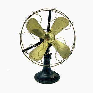 Peter Behrens Online Shop | Buy Furniture/Lighting/Design at PAMONO