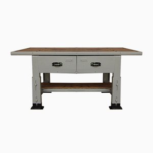 Discover Vintage Work Tables & Workbenches | Online at Pamono